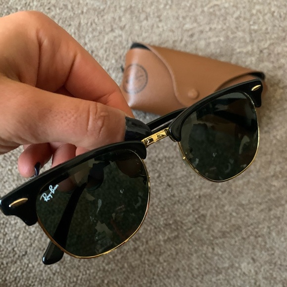 Ray-Ban | Accessories | Black Classic Rayban Clubmasters | Poshmark
